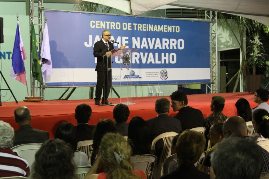 SESPORT - CT Jayme Navarro de Carvalho é entregue com festa aos atletas